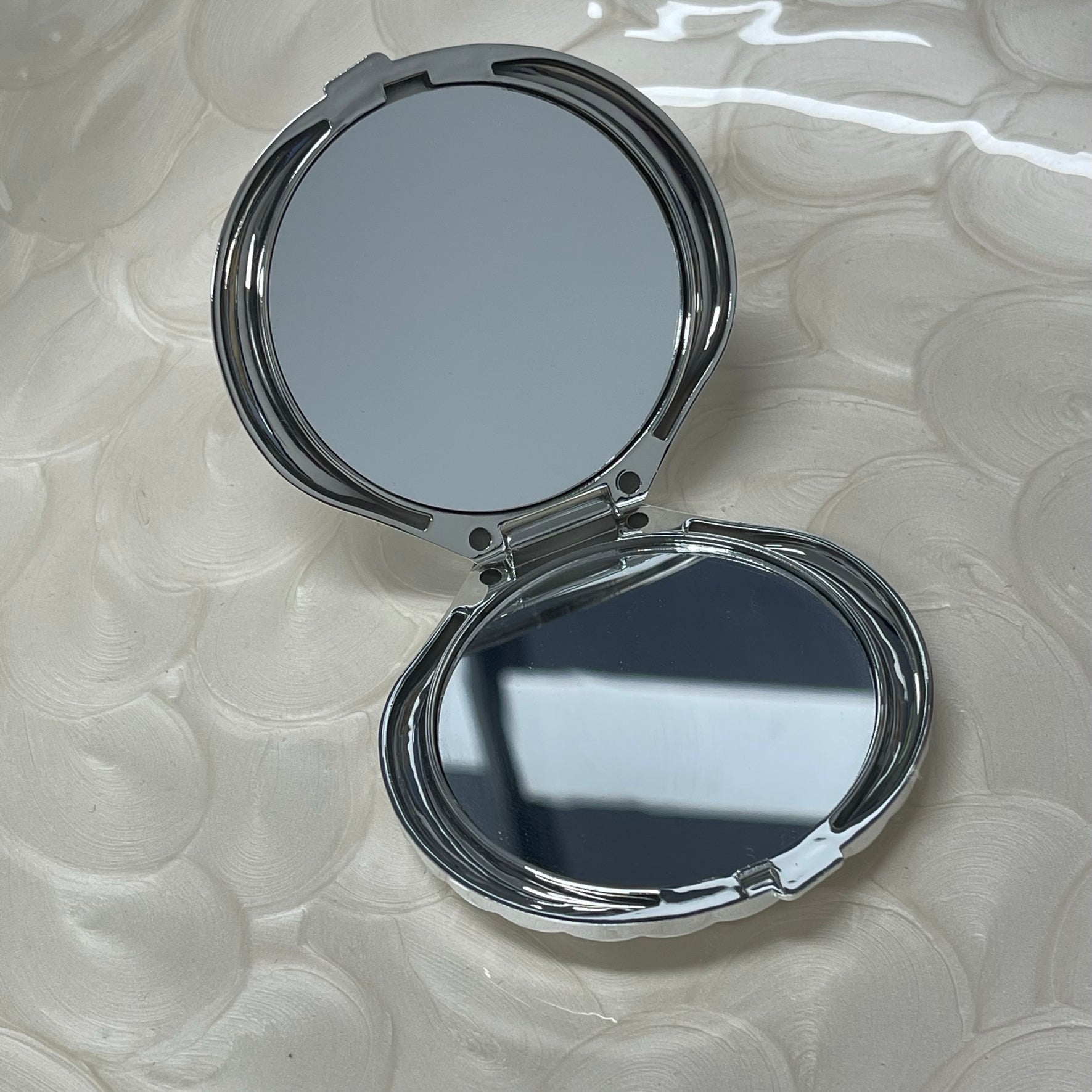 Buy Shell Compact Mirror for sale | Gold or Silver Shell Compact Mirror ...